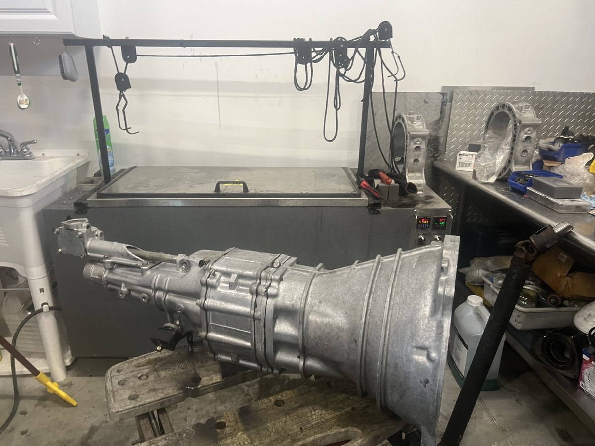 Rotary Engine | Oil leaks, cleaning up the mess